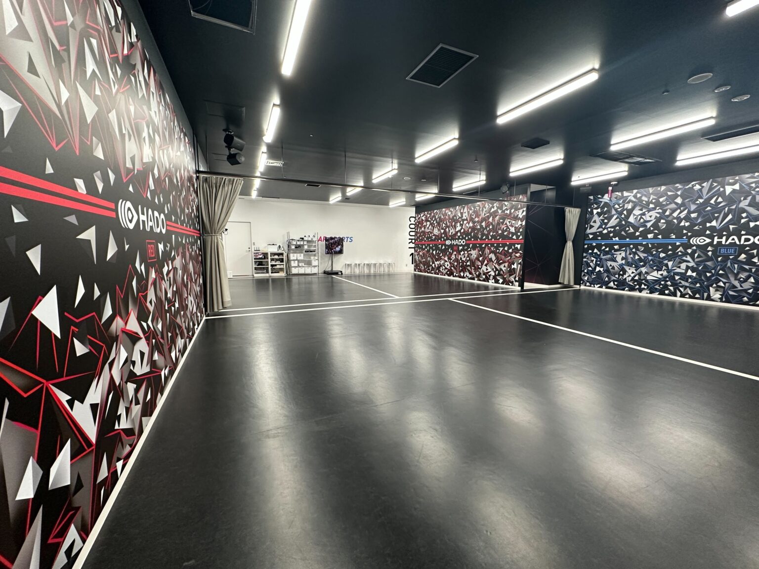 Exclusive AR Sports Training & Competition Facility HADO ARENA Tokyo ...